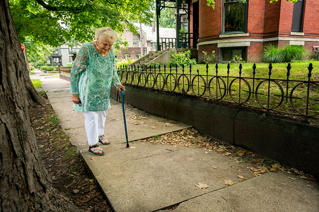 Why You Need Prompt Sidewalk Repair Services | Concrete Uprising